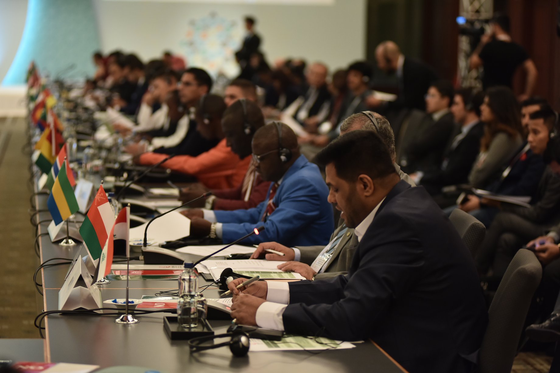 45285143_1985783561477964_4840681322324164608_o – OIC Youth Capital